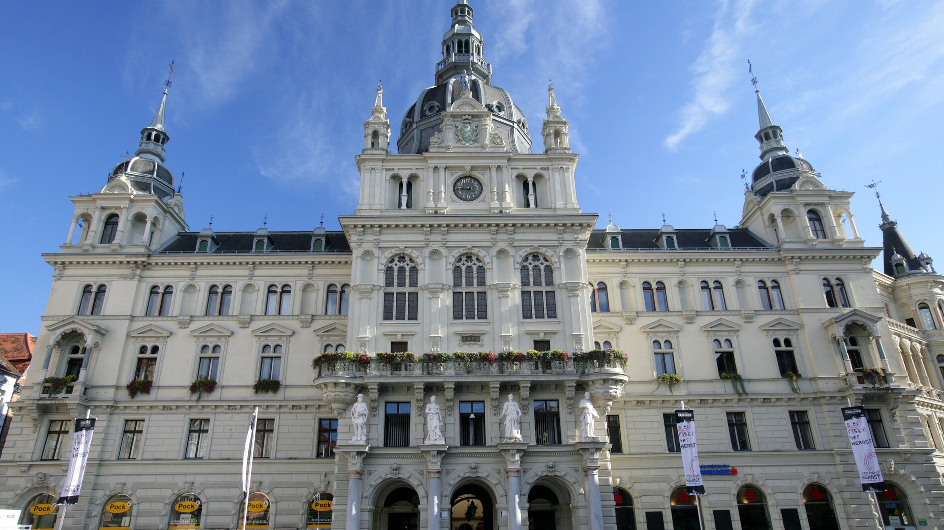 Hauptplatz & Rathaus Graz – Zentrum der Altstadt