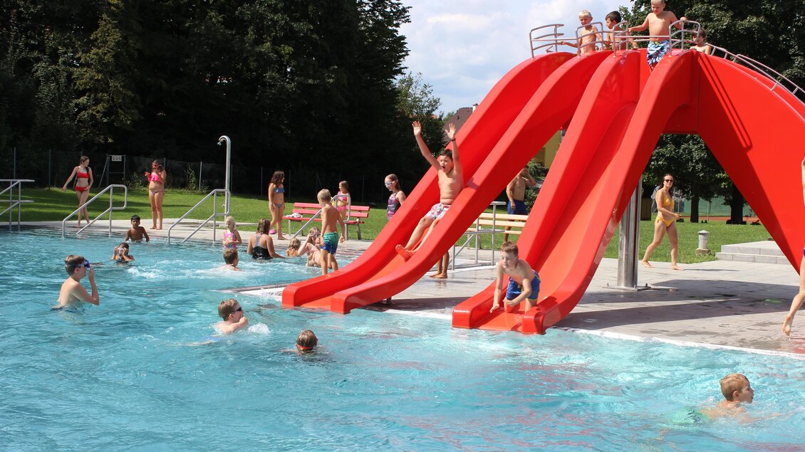 Freibad Rosenbad Fehring in Fehring | steiermark.com